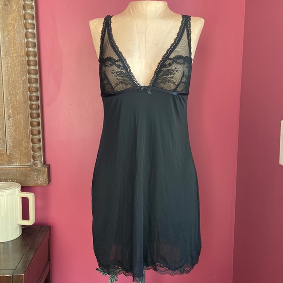 Victoria's Secret | Intimates & Sleepwear | Victorias Secret Very Sexy ...